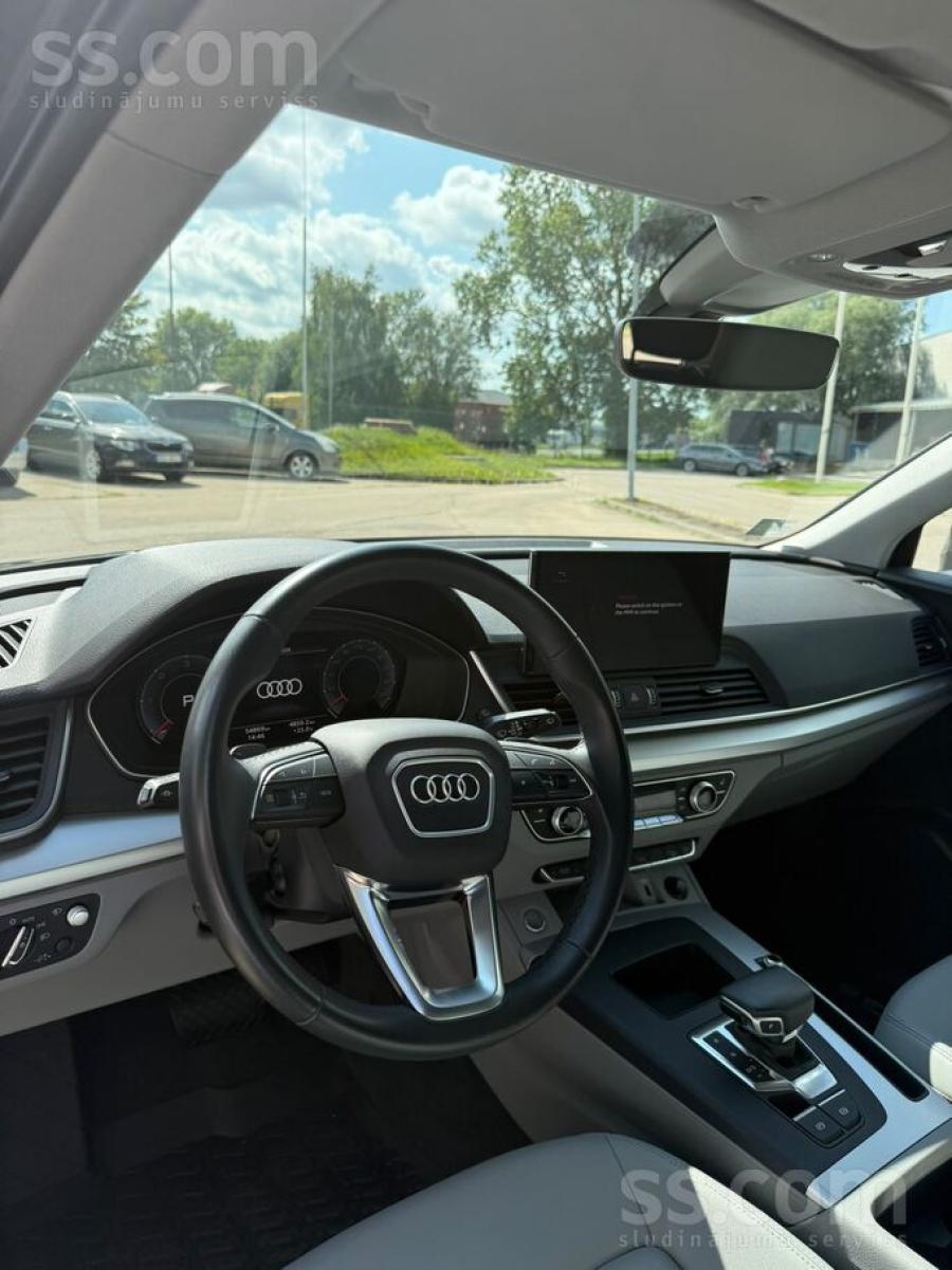 Grey Audi Q5 2025 in Riga, with an engine capacity of 2.00 L and mileage of 55 thousand km for 35500 €, photo 8 on AUTOMOTO.COM.LV