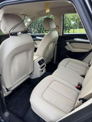 Pelēks Audi Q5 2025 Kauņa, ar dzinēja tilpumu 1.97 L un nobraukumu 23 tūkst. km par 37300 €, foto 8 vietnē AUTOMOTO.COM.LV