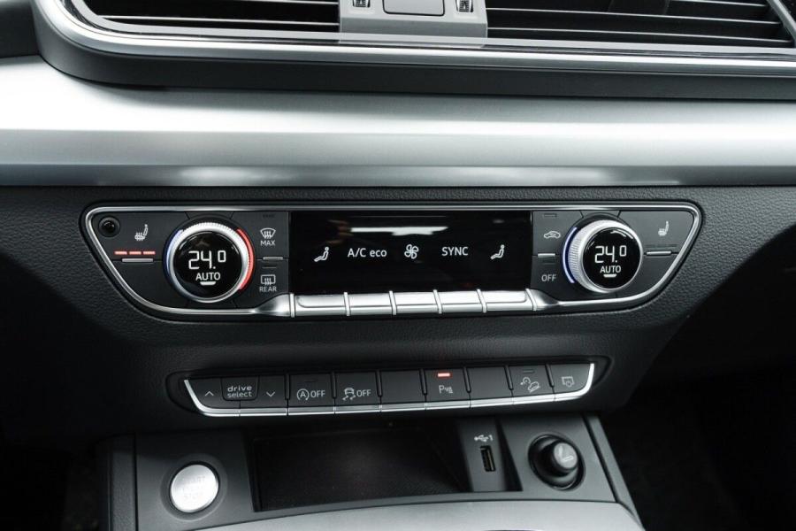 Grey Audi Q5 2025 in Marupe, with an engine capacity of 2.00 L and mileage of 28 thousand km for 41050 €, photo 26 on AUTOMOTO.COM.LV