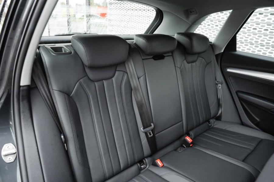 Grey Audi Q5 2025 in Marupe, with an engine capacity of 2.00 L and mileage of 28 thousand km for 41050 €, photo 29 on AUTOMOTO.COM.LV