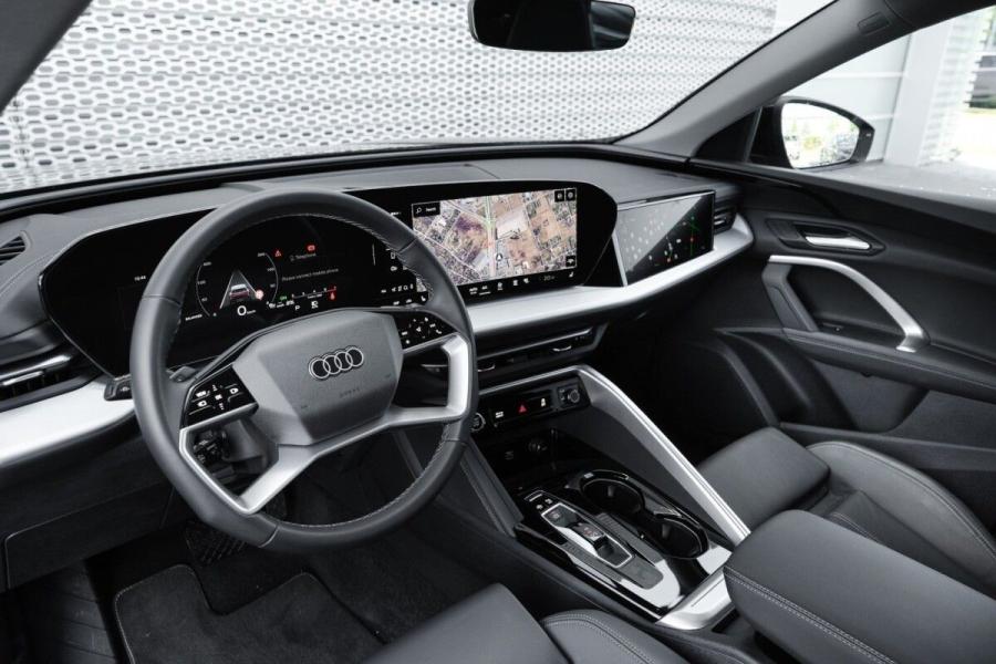Grey Audi Q5 2026 in Marupe, with an engine capacity of 0.00 L and mileage of 0 thousand km for 57900 €, photo 12 on AUTOMOTO.COM.LV