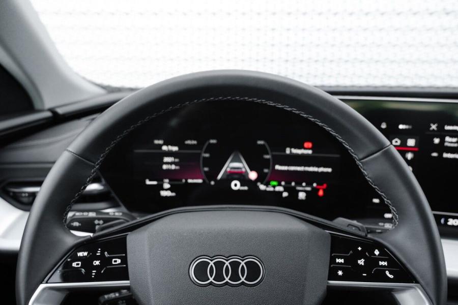Grey Audi Q5 2026 in Marupe, with an engine capacity of 0.00 L and mileage of 0 thousand km for 57900 €, photo 13 on AUTOMOTO.COM.LV