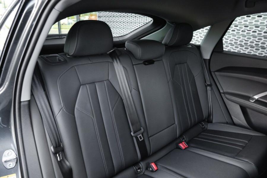 Grey Audi Q5 2026 in Marupe, with an engine capacity of 0.00 L and mileage of 0 thousand km for 57900 €, photo 30 on AUTOMOTO.COM.LV