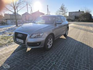 Pelēks Audi Q5 2010 Radviliškis, ar dzinēja tilpumu 3.00 L un nobraukumu 222 tūkst. km par 5955 €, foto  vietnē AUTOMOTO.COM.LV