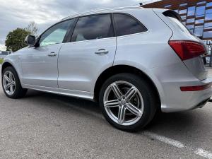 Pelēks Audi Q5 2010 Kauņa, ar dzinēja tilpumu 2.00 L un nobraukumu 280 tūkst. km par 10222 €, foto 10 vietnē AUTOMOTO.COM.LV