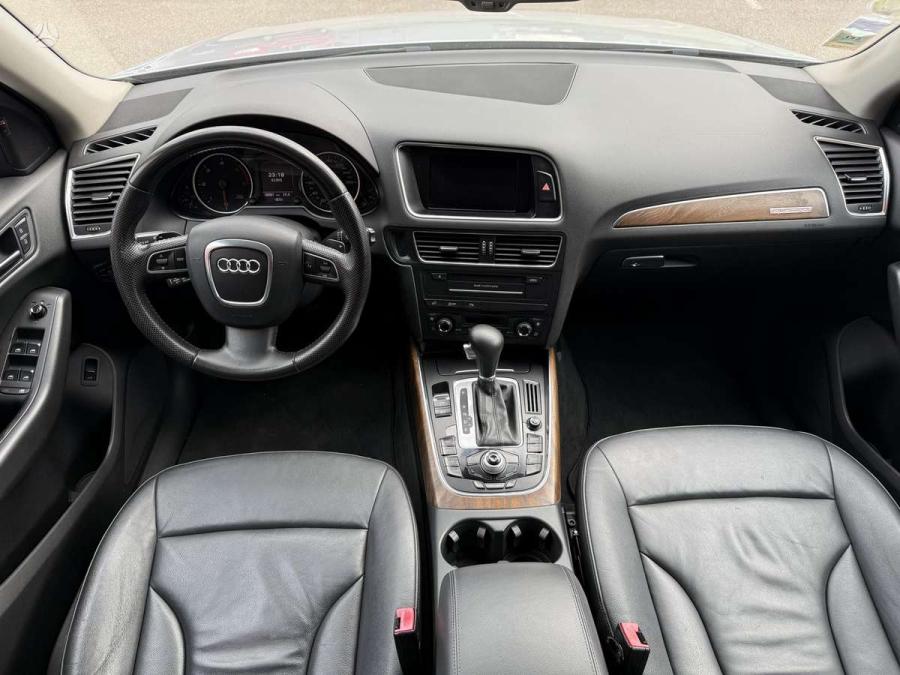 Pelēks Audi Q5 2010 Kauņa, ar dzinēja tilpumu 2.00 L un nobraukumu 280 tūkst. km par 10222 €, foto 11 vietnē AUTOMOTO.COM.LV