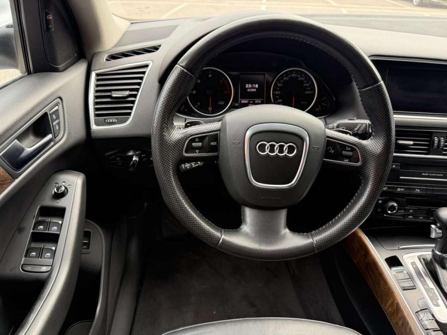 Pelēks Audi Q5 2010 Kauņa, ar dzinēja tilpumu 2.00 L un nobraukumu 280 tūkst. km par 10222 €, foto 12 vietnē AUTOMOTO.COM.LV