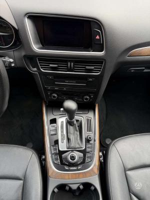 Pelēks Audi Q5 2010 Kauņa, ar dzinēja tilpumu 2.00 L un nobraukumu 280 tūkst. km par 10222 €, foto 15 vietnē AUTOMOTO.COM.LV