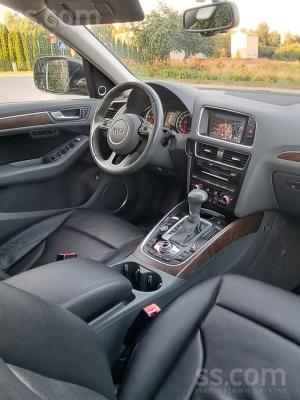 Pelēks Audi Q5 2013 Liepāja, ar dzinēja tilpumu 3.00 L un nobraukumu 230 tūkst. km par 11500 €, foto 4 vietnē AUTOMOTO.COM.LV