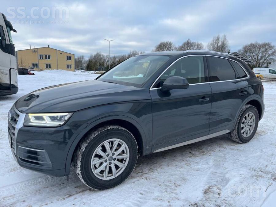 Pelēks Audi Q5 2018 Liepāja, ar dzinēja tilpumu 2.00 L un nobraukumu 136 tūkst. km par 25800 €, foto 1 vietnē AUTOMOTO.COM.LV