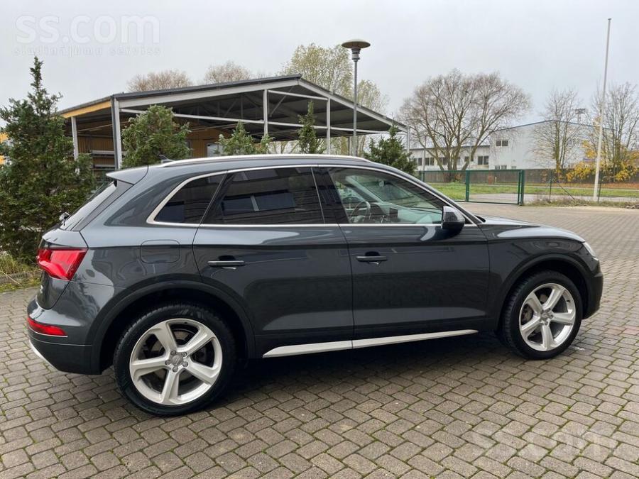 Pelēks Audi Q5 2018 Liepāja, ar dzinēja tilpumu 2.00 L un nobraukumu 136 tūkst. km par 25800 €, foto 10 vietnē AUTOMOTO.COM.LV