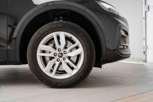 Pelēks Audi Q5 2022 Peetri, ar dzinēja tilpumu 2.00 L un nobraukumu 114 tūkst. km par 34650 €, foto 15 vietnē AUTOMOTO.COM.LV