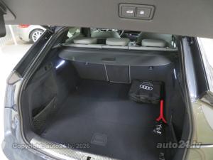 Grey Audi Q5 2023 in Tallinn, with an engine capacity of 2.00 L and mileage of 28 thousand km for 39800 €, photo 8 on AUTOMOTO.COM.LV