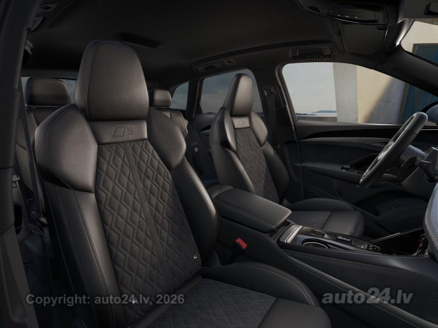 Grey Audi Q5 2026 in Tallinn, with an engine capacity of 2.00 L and mileage of 10 thousand km for 75900 €, photo 5 on AUTOMOTO.COM.LV