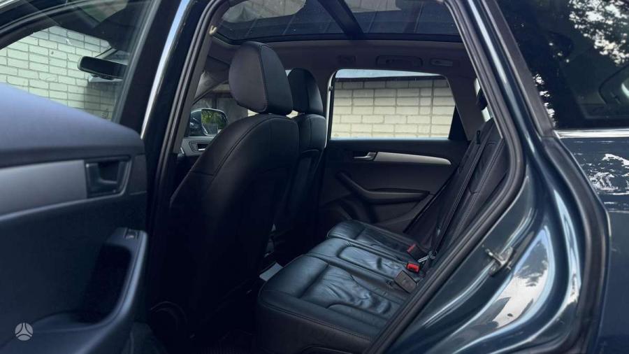 Grey Audi Q5 2008 in Vilnius, with an engine capacity of 2.00 L and mileage of 277 thousand km for 6850 €, photo 16 on AUTOMOTO.COM.LV