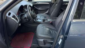 Grey Audi Q5 2008 in Vilnius, with an engine capacity of 2.00 L and mileage of 277 thousand km for 6850 €, photo 17 on AUTOMOTO.COM.LV