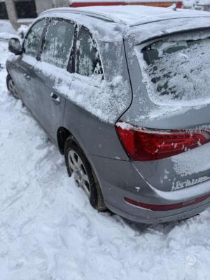 Grey Audi Q5 2009 in Taurage, with an engine capacity of 2.00 L and mileage of 300 thousand km for 3900 €, photo 7 on AUTOMOTO.COM.LV
