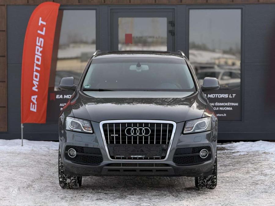 Pelēks Audi Q5 2009 Viļņa, ar dzinēja tilpumu 3.00 L un nobraukumu 258 tūkst. km par 10700 €, foto 2 vietnē AUTOMOTO.COM.LV