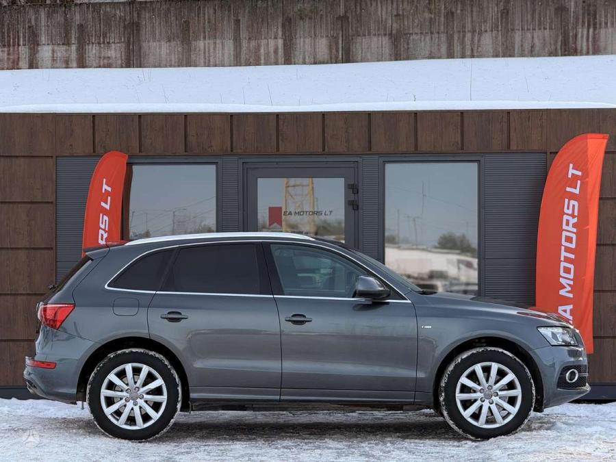 Pelēks Audi Q5 2009 Viļņa, ar dzinēja tilpumu 3.00 L un nobraukumu 258 tūkst. km par 10700 €, foto 4 vietnē AUTOMOTO.COM.LV