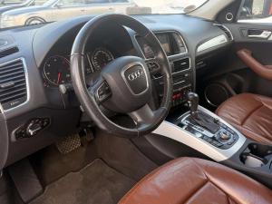 Pelēks Audi Q5 2009 Viļņa, ar dzinēja tilpumu 3.00 L un nobraukumu 258 tūkst. km par 10700 €, foto 11 vietnē AUTOMOTO.COM.LV