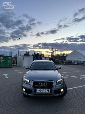 Pelēks Audi Q5 2010 Panevēža, ar dzinēja tilpumu 2.00 L un nobraukumu 297 tūkst. km par 10700 €, foto 3 vietnē AUTOMOTO.COM.LV