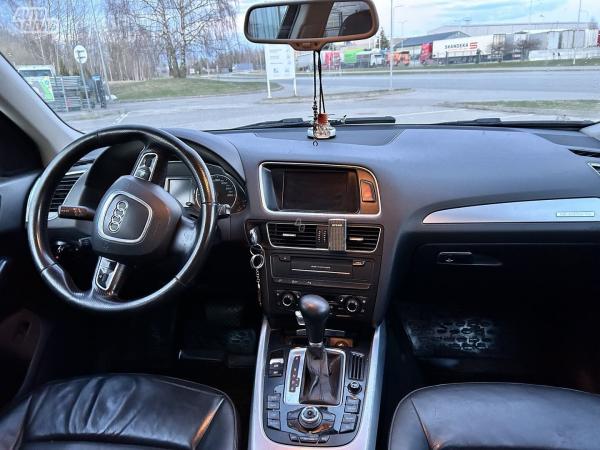 Pelēks Audi Q5 2010 Panevēža, ar dzinēja tilpumu 2.00 L un nobraukumu 297 tūkst. km par 10000 €, foto 8 vietnē AUTOMOTO.COM.LV