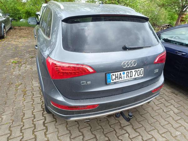 Grey Audi Q5 2012 in Rokiskis, with an engine capacity of 2.97 L and mileage of 240 thousand km for 7200 €, photo 3 on AUTOMOTO.COM.LV