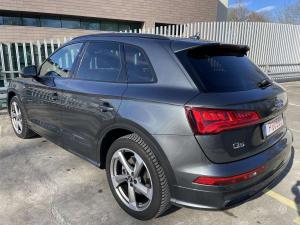 Pelēks Audi Q5 2018 Viļņa, ar dzinēja tilpumu 3.00 L un nobraukumu 84 tūkst. km par 34600 €, foto 3 vietnē AUTOMOTO.COM.LV