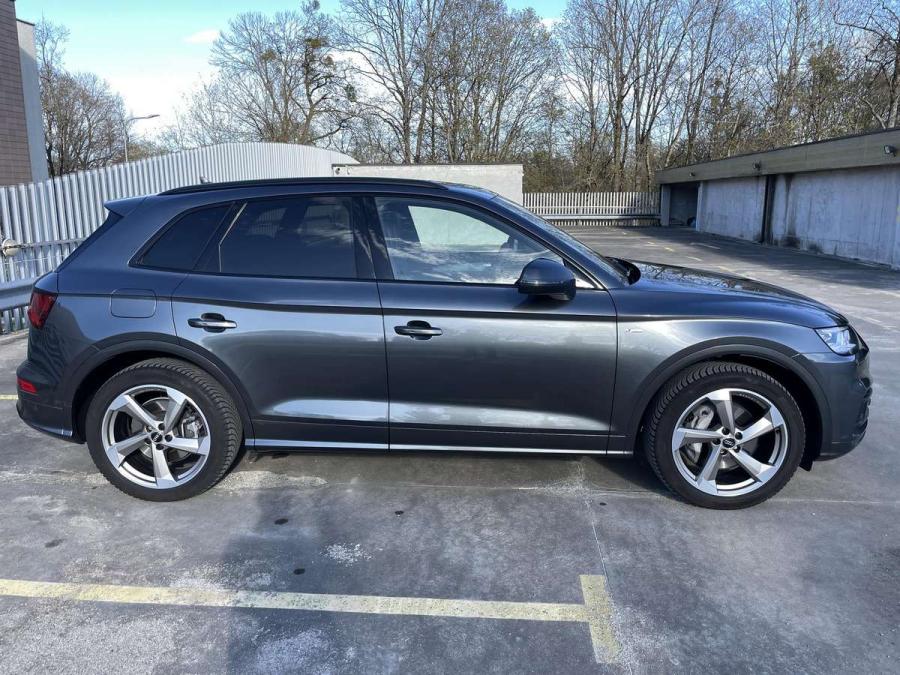 Pelēks Audi Q5 2018 Viļņa, ar dzinēja tilpumu 3.00 L un nobraukumu 84 tūkst. km par 34600 €, foto 5 vietnē AUTOMOTO.COM.LV