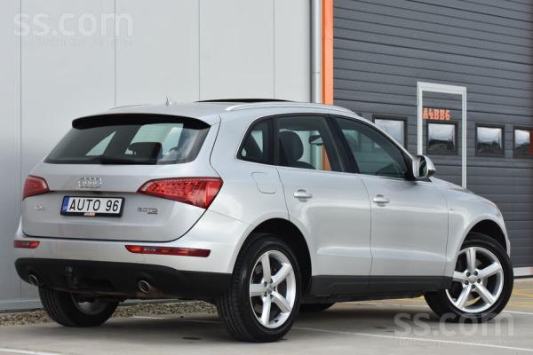 Grey Audi Q5 2009 in Riga, with an engine capacity of 3.00 L and mileage of 236 thousand km for 9450 €, photo 7 on AUTOMOTO.COM.LV