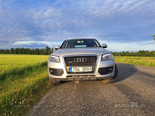 Grey Audi Q5 2010 in Rapla, with an engine capacity of 2.00 L and mileage of 338 thousand km for 5850 €, photo 1 on AUTOMOTO.COM.LV