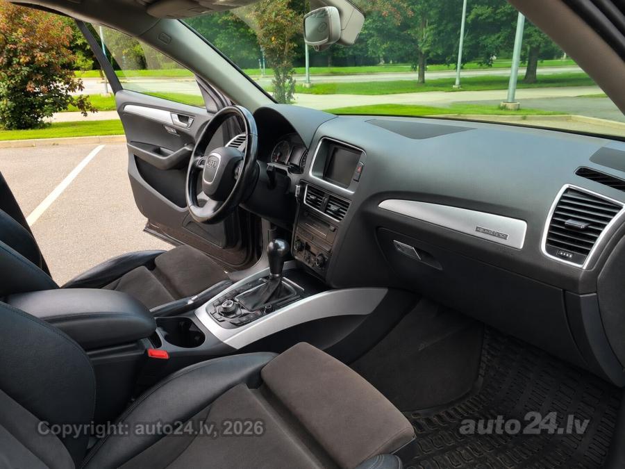Pelēks Audi Q5 2010 Tallina, ar dzinēja tilpumu 2.00 L un nobraukumu 390 tūkst. km par 7799 €, foto 9 vietnē AUTOMOTO.COM.LV