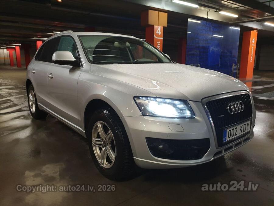 Grey Audi Q5 2012 in Tallinn, with an engine capacity of 3.00 L and mileage of 231 thousand km for 15100 €, photo 1 on AUTOMOTO.COM.LV