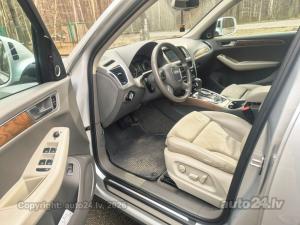 Grey Audi Q5 2012 in Tallinn, with an engine capacity of 3.00 L and mileage of 231 thousand km for 15100 €, photo 8 on AUTOMOTO.COM.LV