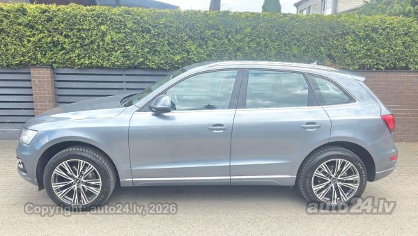 Grey Audi Q5 2012 in Tallinn, with an engine capacity of 2.00 L and mileage of 180 thousand km for 12499 €, photo 4 on AUTOMOTO.COM.LV