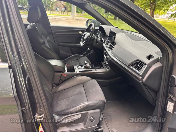 Pelēks Audi Q5 2021 Pērnava, ar dzinēja tilpumu 2.00 L un nobraukumu 279 tūkst. km par 19800 €, foto 3 vietnē AUTOMOTO.COM.LV