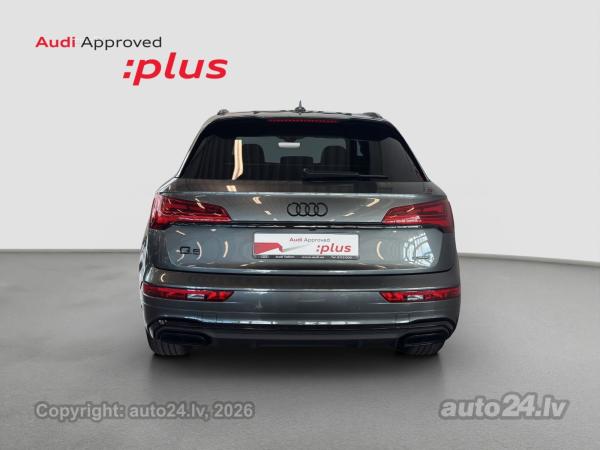 Pelēks Audi Q5 2023 Tallina, ar dzinēja tilpumu 2.00 L un nobraukumu 41 tūkst. km par 42900 €, foto 5 vietnē AUTOMOTO.COM.LV
