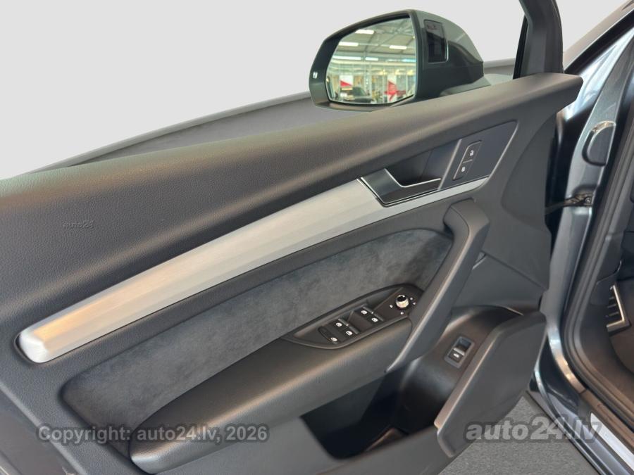 Pelēks Audi Q5 2023 Tallina, ar dzinēja tilpumu 2.00 L un nobraukumu 41 tūkst. km par 42900 €, foto 8 vietnē AUTOMOTO.COM.LV