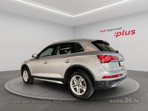 Grey Audi Q5 2024 in Tallinn, with an engine capacity of 2.00 L and mileage of 33 thousand km for 37900 €, photo 5 on AUTOMOTO.COM.LV