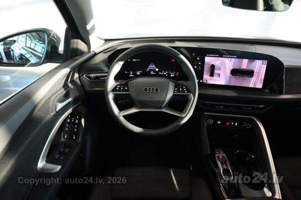 Grey Audi Q5 2025 in Tallinn, with an engine capacity of 2.00 L and mileage of 25 thousand km for 59900 €, photo 4 on AUTOMOTO.COM.LV