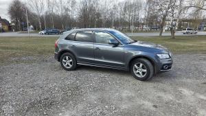 Audi Q5 2010 Marijampole, ar dzinēja tilpumu 2.00 L un nobraukumu 346 tūkst. km par 6600 €, foto 3 vietnē AUTOMOTO.COM.LV