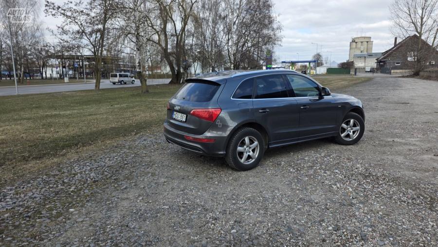 Audi Q5 2010 Marijampole, ar dzinēja tilpumu 2.00 L un nobraukumu 346 tūkst. km par 6600 €, foto 4 vietnē AUTOMOTO.COM.LV