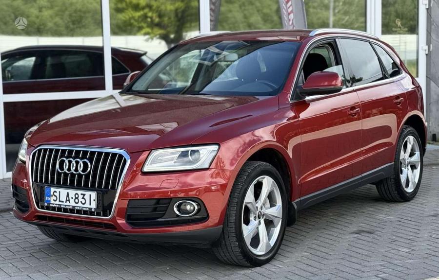 Orange Audi Q5 2012 in Radviliskis, with an engine capacity of 3.00 L and mileage of 329 thousand km for 11250 €, photo 4 on AUTOMOTO.COM.LV