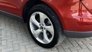 Orange Audi Q5 2012 in Radviliskis, with an engine capacity of 3.00 L and mileage of 329 thousand km for 11250 €, photo 16 on AUTOMOTO.COM.LV