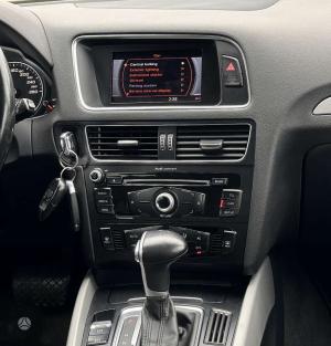 Orange Audi Q5 2012 in Radviliskis, with an engine capacity of 3.00 L and mileage of 329 thousand km for 11250 €, photo 28 on AUTOMOTO.COM.LV