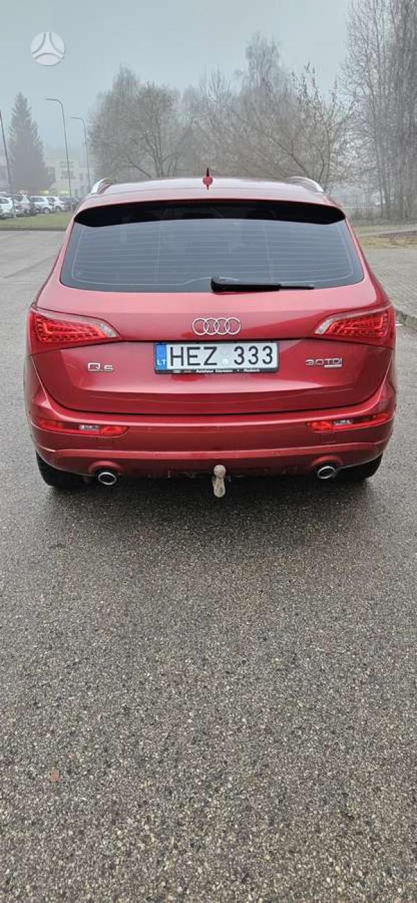 Red Audi Q5 2009 in Vilnius, with an engine capacity of 2.98 L and mileage of 356 thousand km for 6900 €, photo 4 on AUTOMOTO.COM.LV
