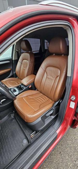 Red Audi Q5 2009 in Vilnius, with an engine capacity of 2.97 L and mileage of 356 thousand km for 6900 €, photo 16 on AUTOMOTO.COM.LV