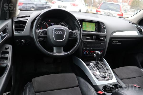 Red Audi Q5 2009 in Gulbene, with an engine capacity of 2.00 L and mileage of 185 thousand km for 6990 €, photo 10 on AUTOMOTO.COM.LV