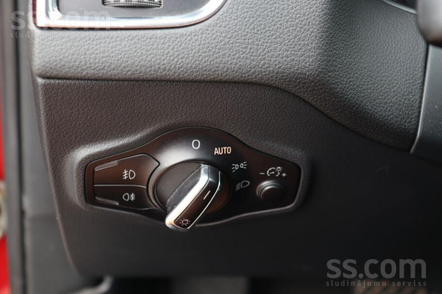 Sarkans Audi Q5 2009 Rīga, ar dzinēja tilpumu 2.00 L un nobraukumu 185 tūkst. km par 8490 €, foto 12 vietnē AUTOMOTO.COM.LV