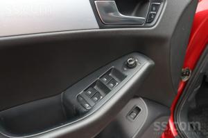 Sarkans Audi Q5 2009 Rīga, ar dzinēja tilpumu 2.00 L un nobraukumu 185 tūkst. km par 8490 €, foto 16 vietnē AUTOMOTO.COM.LV